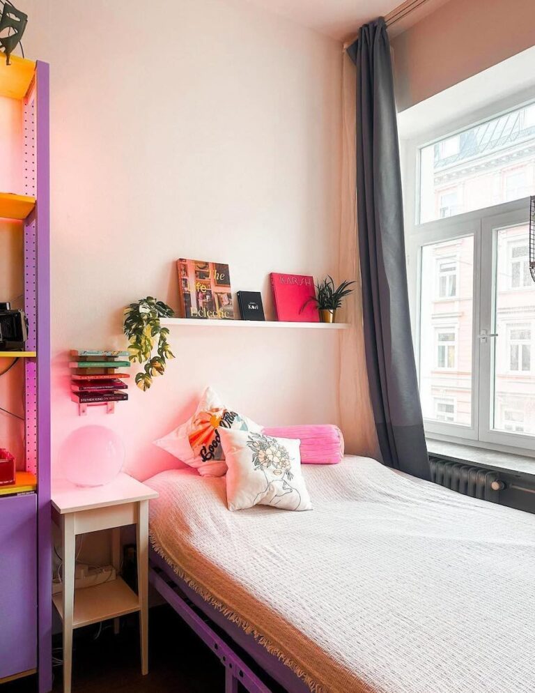17+ Best College Dorm Room Ideas We're Obsessing Over [2024]