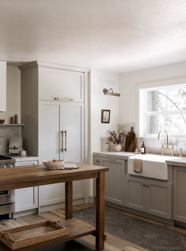 19+ Farmhouse Kitchen Design Ideas That Have Us Smitten [2025]