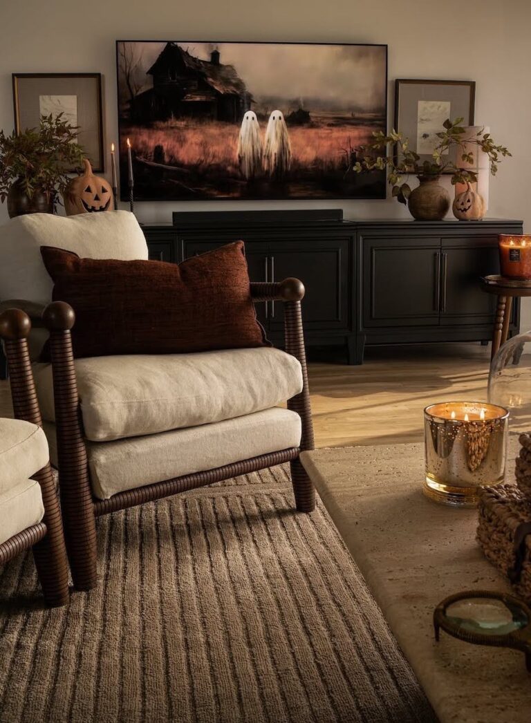 Elegant Halloween Decor: 26+ Chic Ideas For Spooky Season