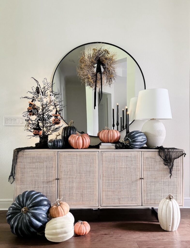 Elegant Halloween Decor: 26+ Chic Ideas For Spooky Season